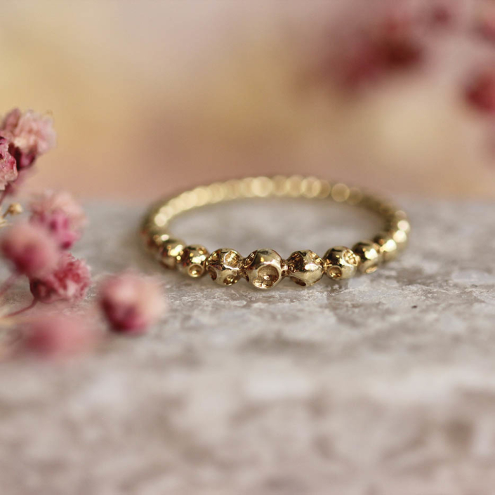 Vitium Ring in Recycled Yellow Gold • Judith Peterhoff